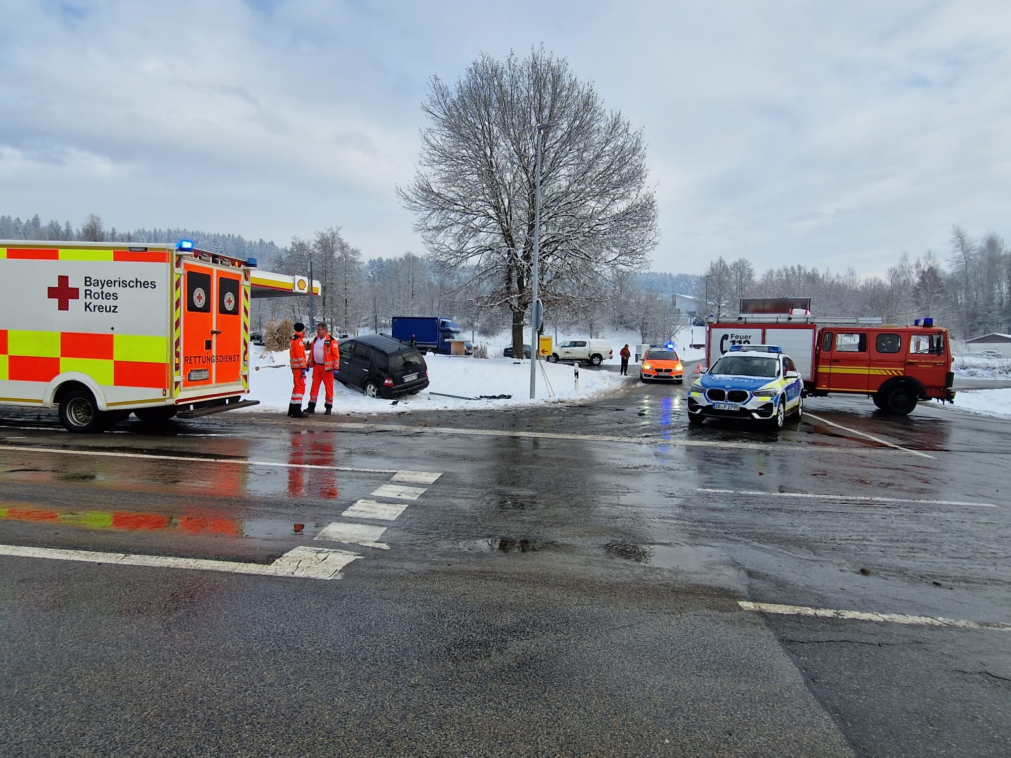 Einsatz 67/2022 | THL 1, VU mit PKW – Freiwillige Feuerwehr der Stadt ... Einsatz 67/2022 | THL 1, VU mit PKW – Freiwillige Feuerwehr der Stadt ...
